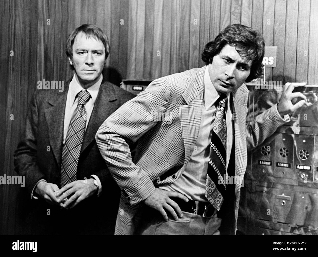 THE PYX, from left, Christopher Plummer, Donald Polon, 1973 Stock Photo ...