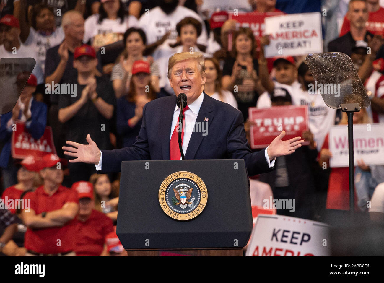 Homecomingrally2019 hi-res stock photography and images - Alamy