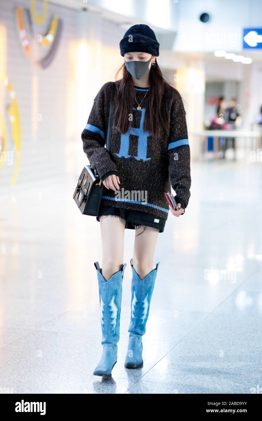 Chinese actress Song Yanfei, also known as Cecilia Boey shows up at ...