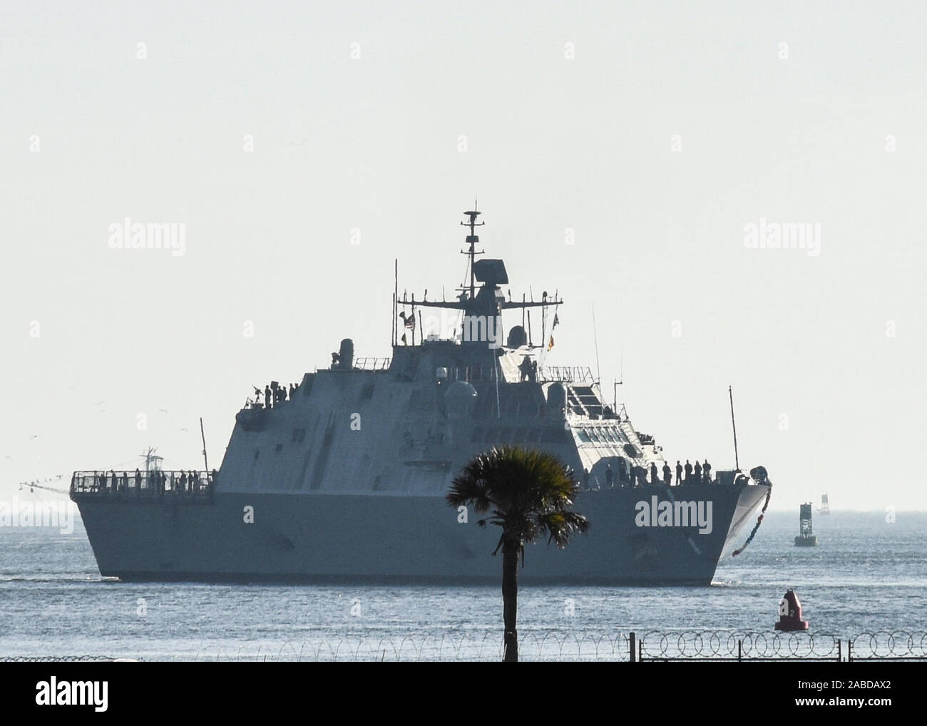 Uss indianapolis hi-res stock photography and images - Alamy