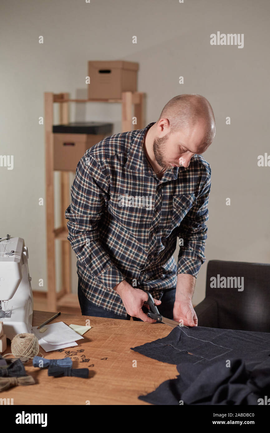 Tailor blanks hi-res stock photography and images - Alamy
