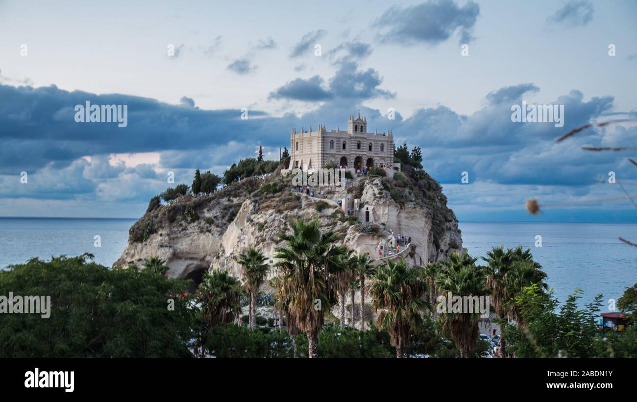 Tropea at sunset hi-res stock photography and images - Alamy