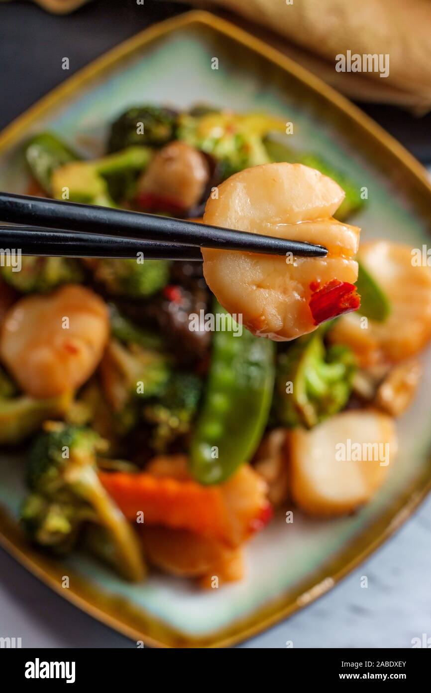 Chinese Stir Fried Scallops
