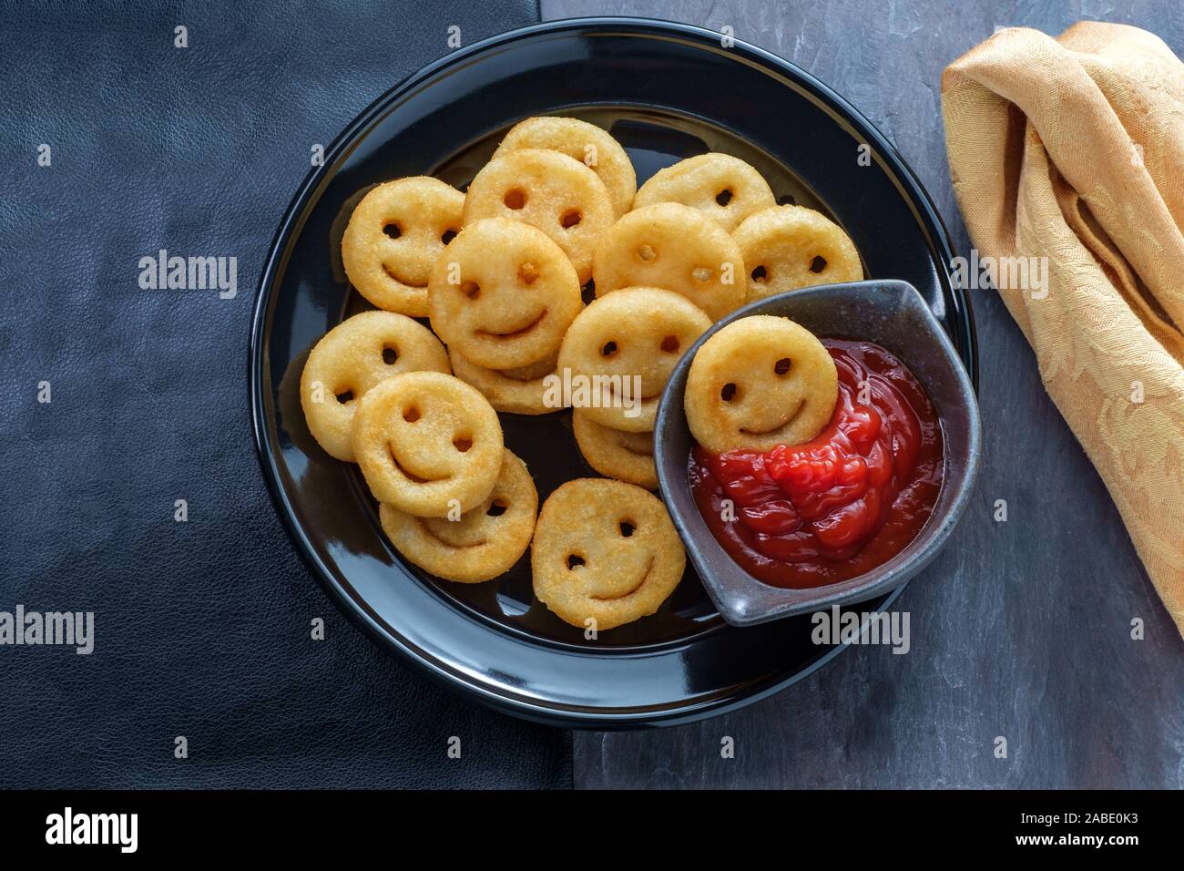 Smiley French Fries High Resolution Stock Photography and Images - Alamy