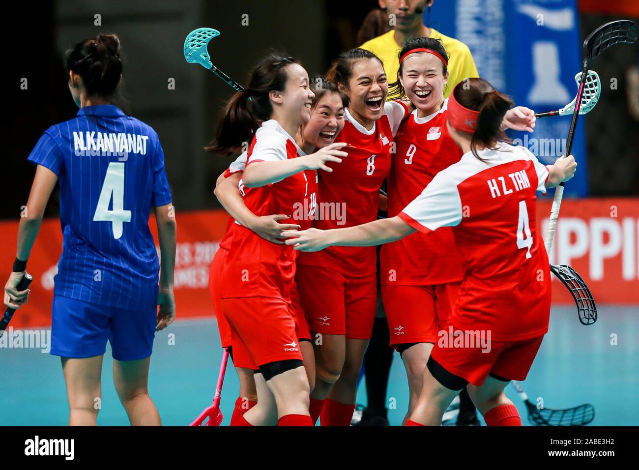 Floorball match hi-res stock photography and images - Alamy