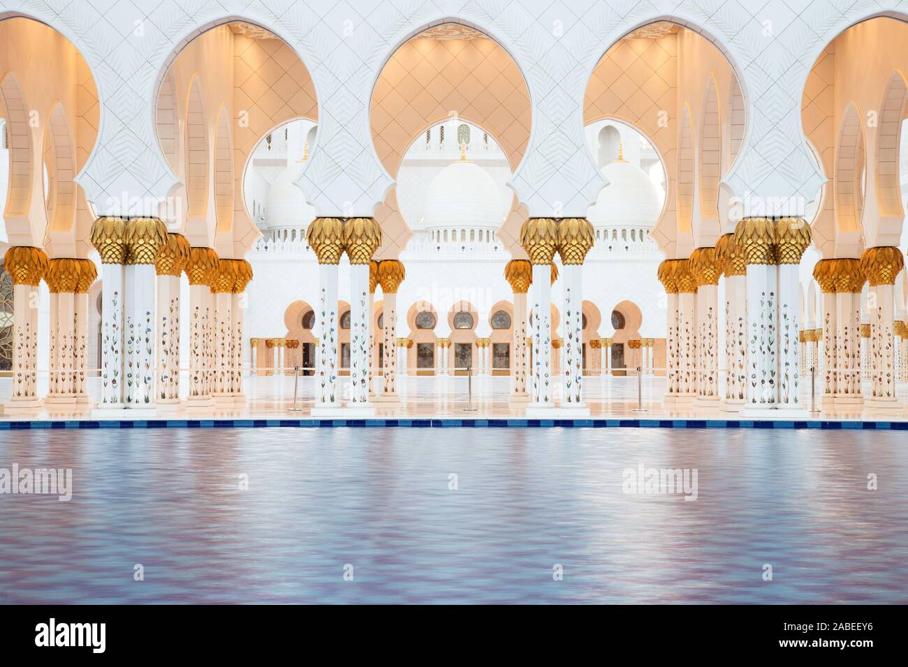 Keywords: mosque, abu, dhabi, grand, sheikh, zayed, muslim, arab ...