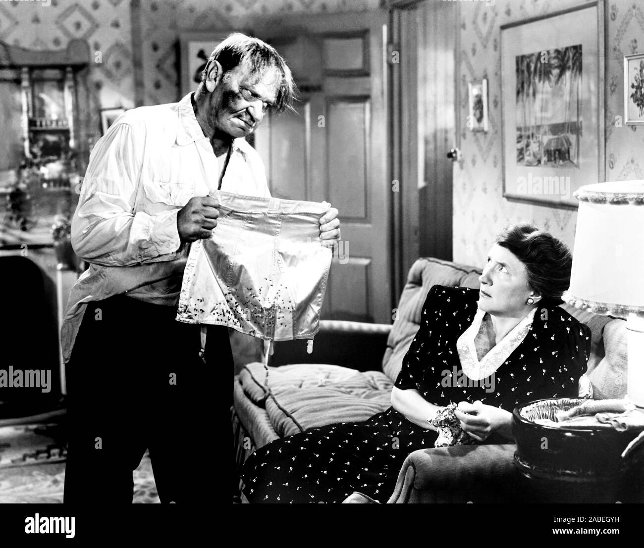 RATIONING, from left, Wallace Beery, Marjorie Main, 1944 Stock Photo ...