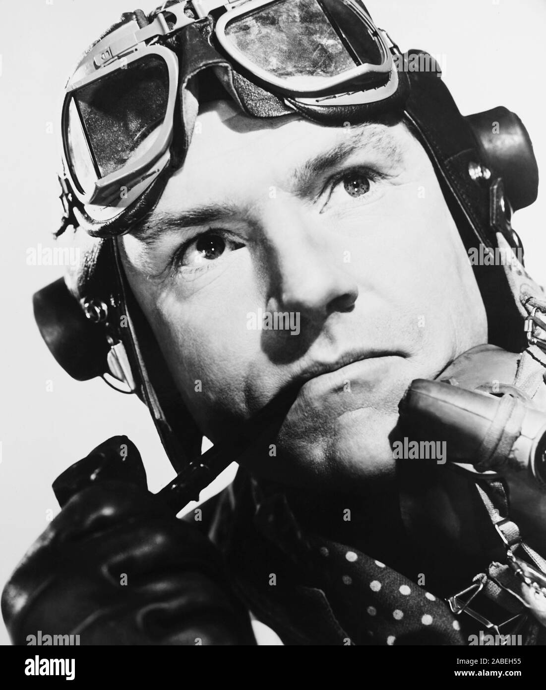 REACH FOR THE SKY, Kenneth More, 1956 Stock Photo - Alamy
