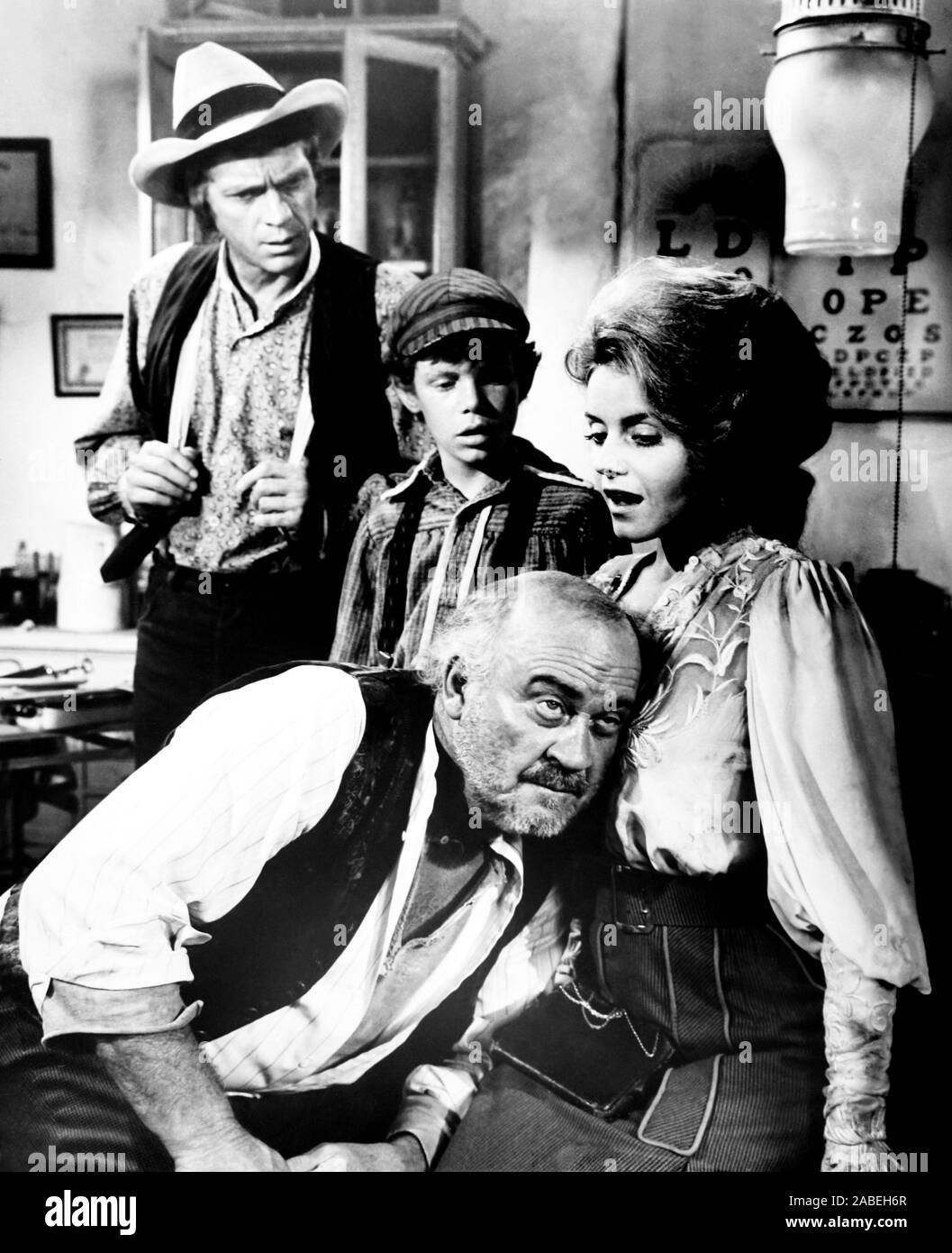THE REIVERS, from left, Steve McQueen, Mitch Vogel, Dub Taylor, Sharon ...