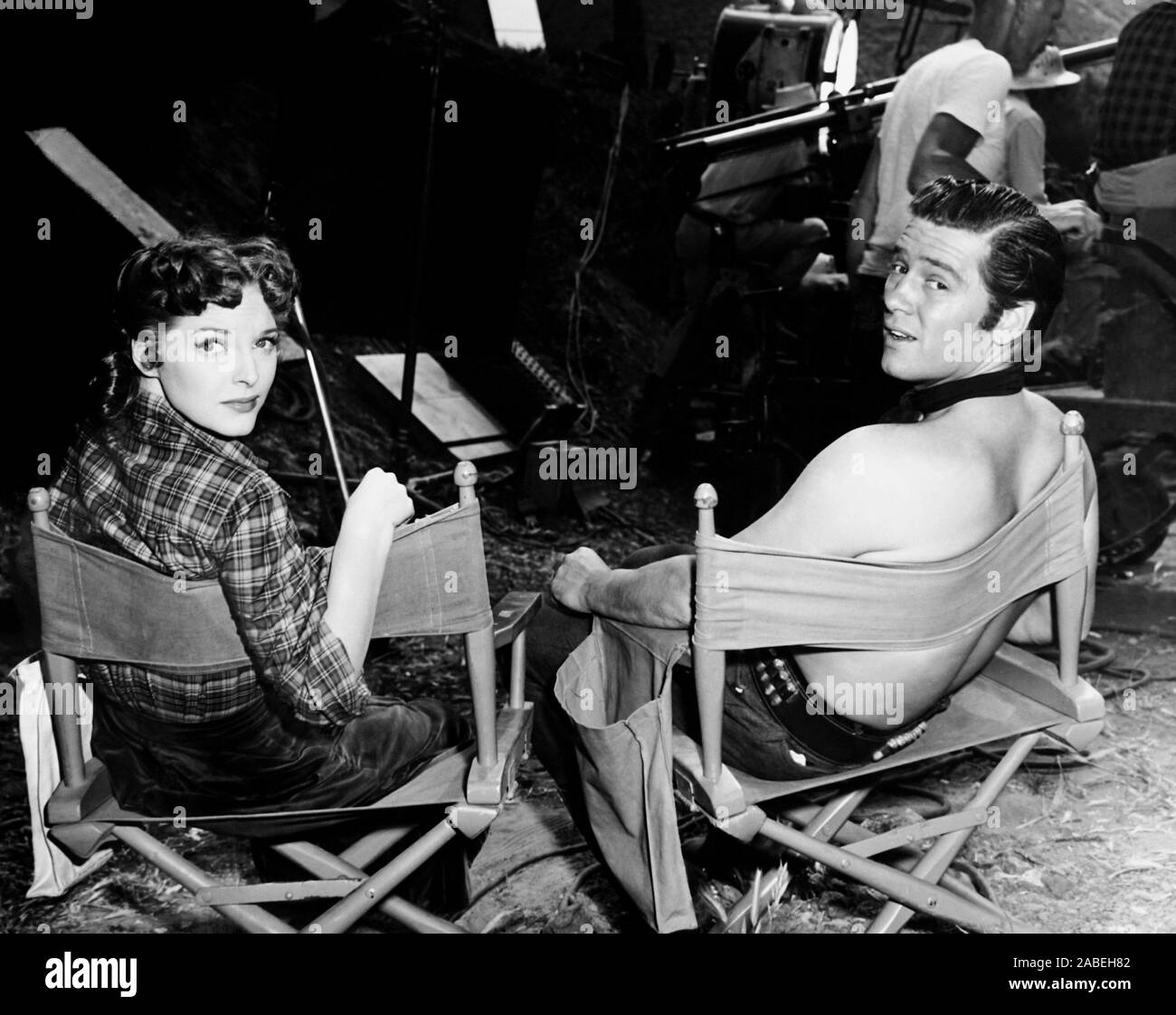 RETURN OF THE FRONTIERSMAN, from left: Julie London Gordon MacRae on ...