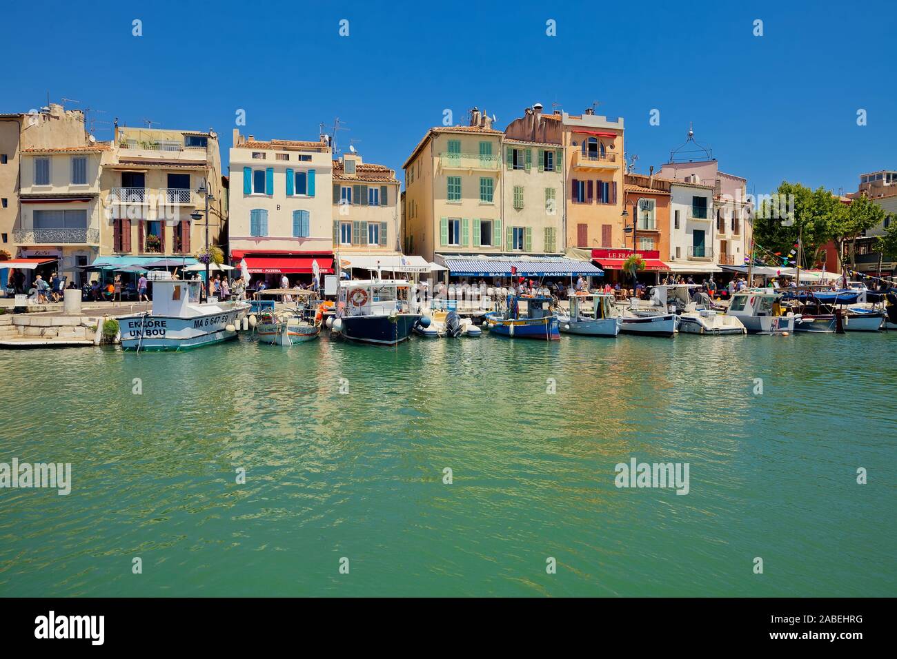 Port of Cassis old town. Provence-Alpes-Cote d'Azur, Southern France ...
