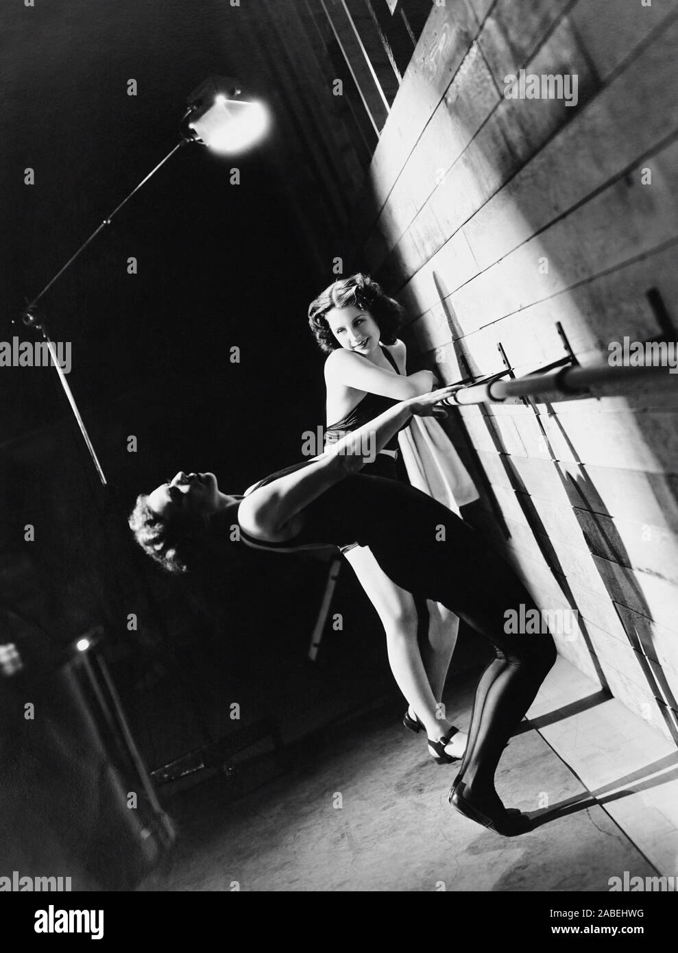 ROMEO AND JULIET, Norma Shearer (rear), dance director Agnes de Mille ...