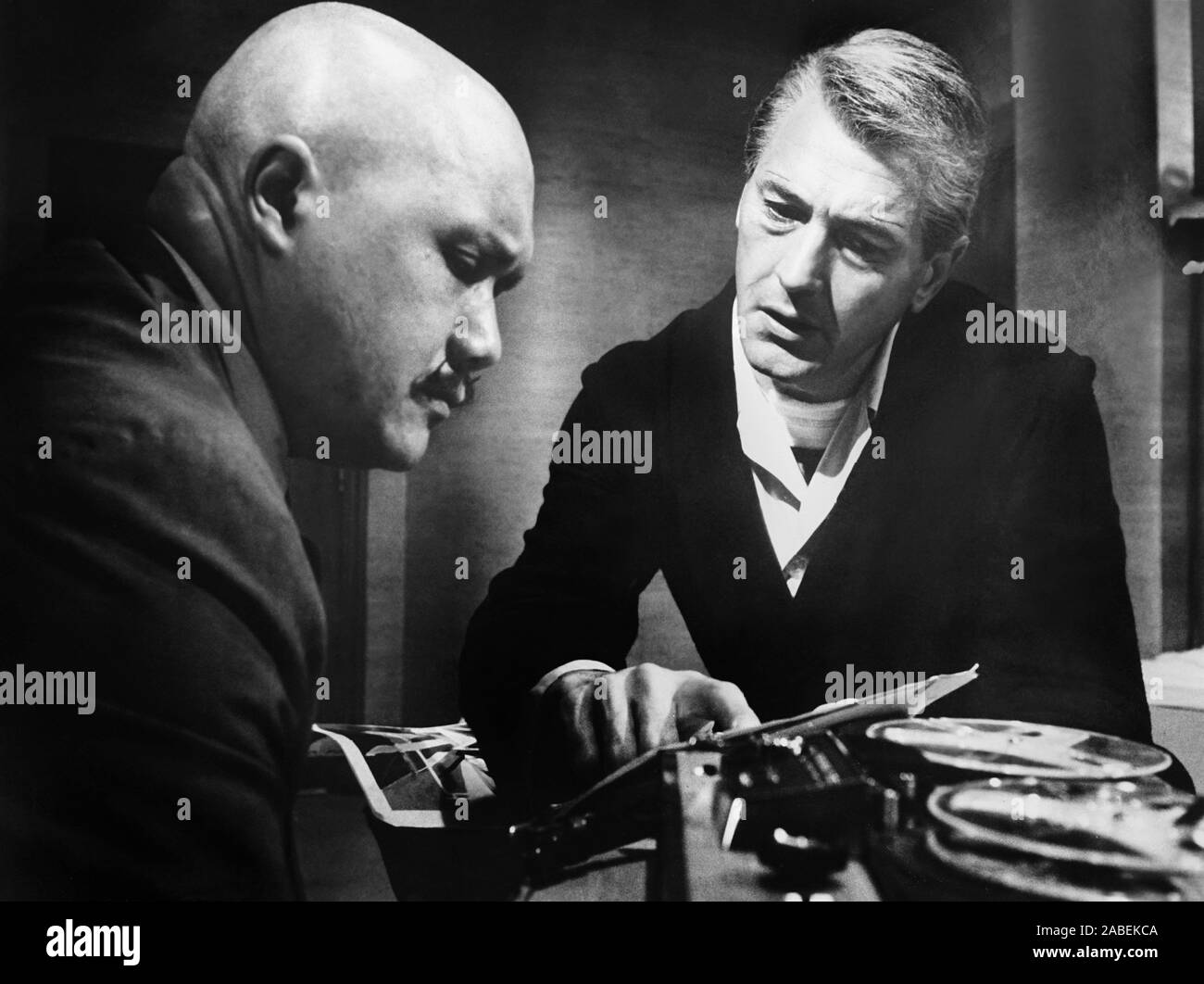 SECONDS, from left: Khigh Dhiegh, Rock Hudson, 1966 Stock Photo - Alamy