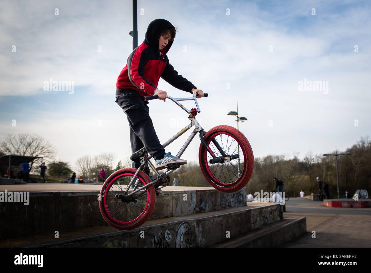 Professional bmx rider hi-res stock photography and images - Alamy