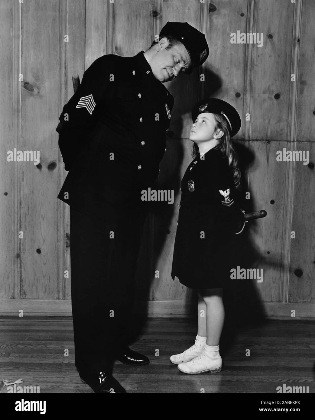 SERGEANT MADDEN, Wallace Beery with daughter Carol Ann Beery on set ...