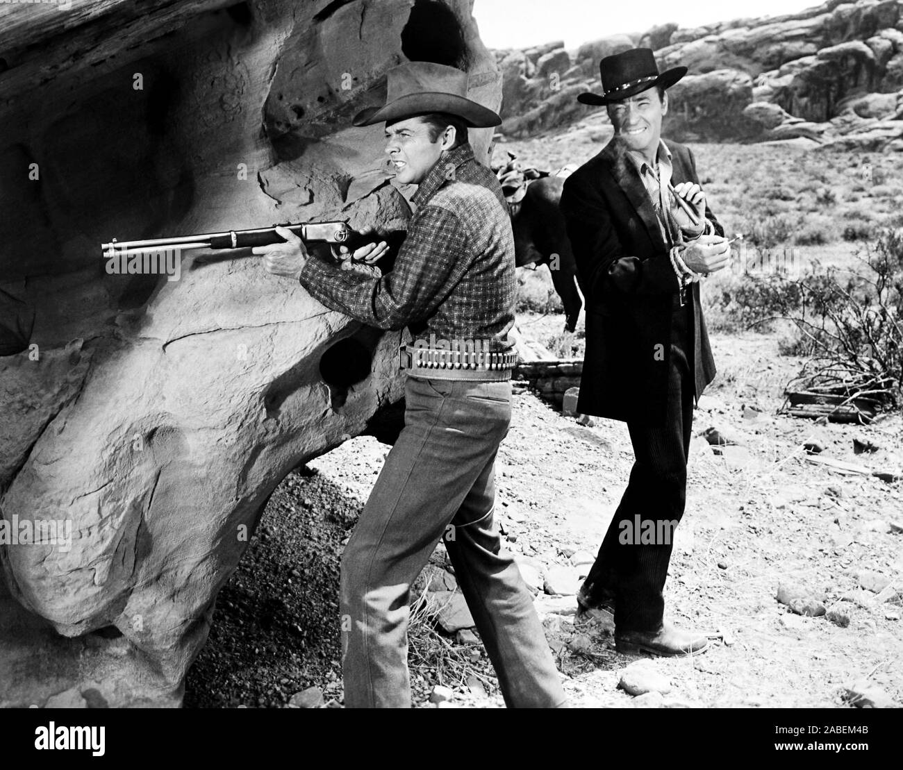 SEVEN WAYS FROM SUNDOWN, from left, Audie Murphy, Barry Sullivan, 1960 ...