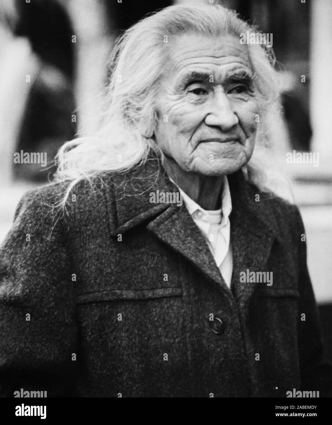 SHADOW OF THE HAWK, Chief Dan George, 1976 Stock Photo - Alamy