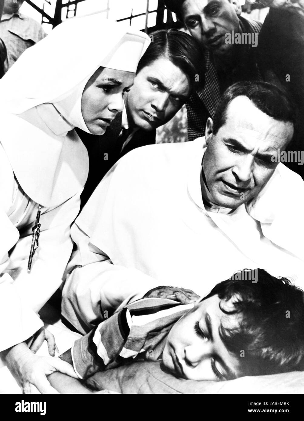 THE SINGING NUN, from left, Debbie Reynolds, Chad Everett, Ricardo ...