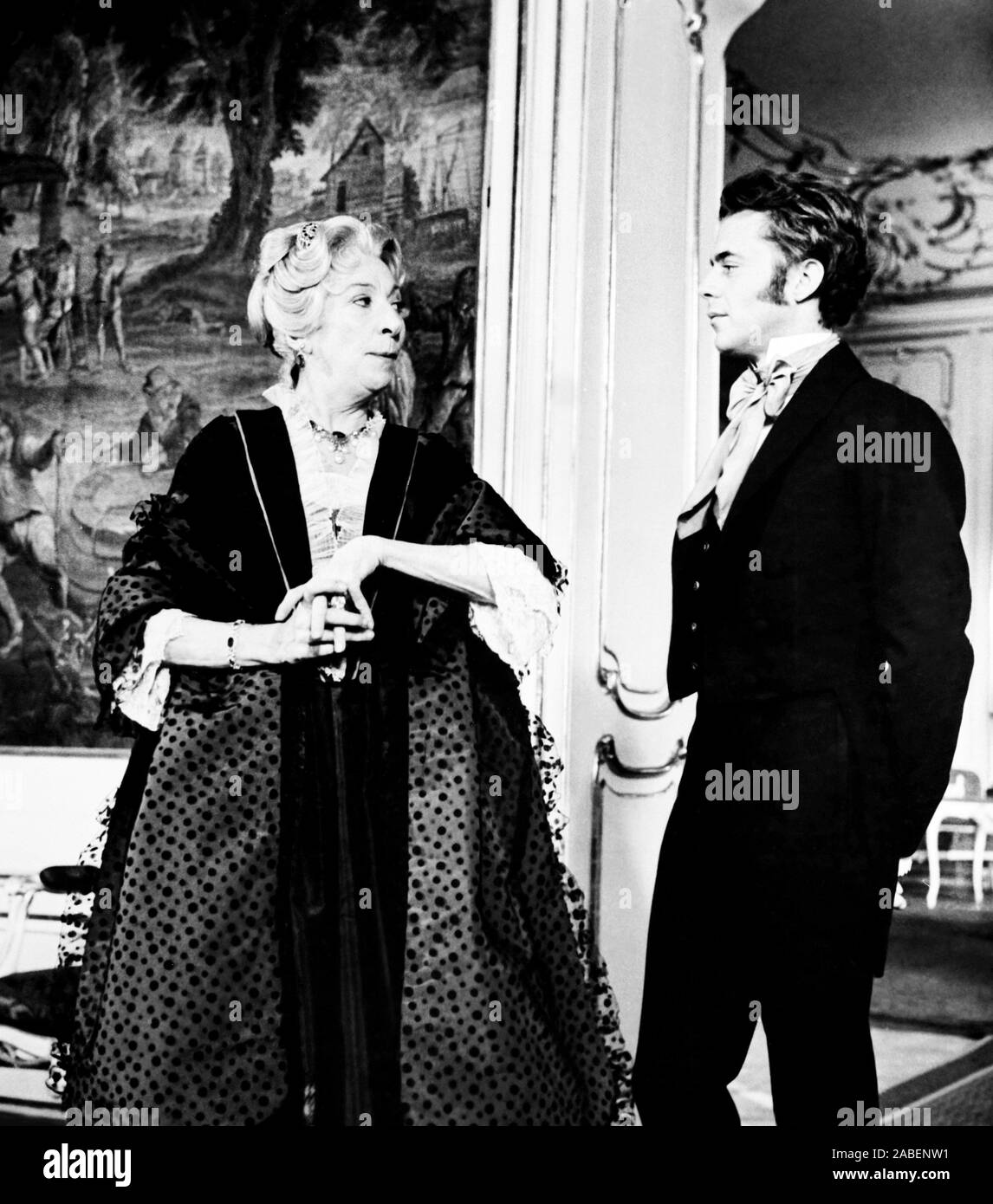 SONG WITHOUT END, from left, Martita Hunt, Dirk Bogarde, 1960 Stock ...