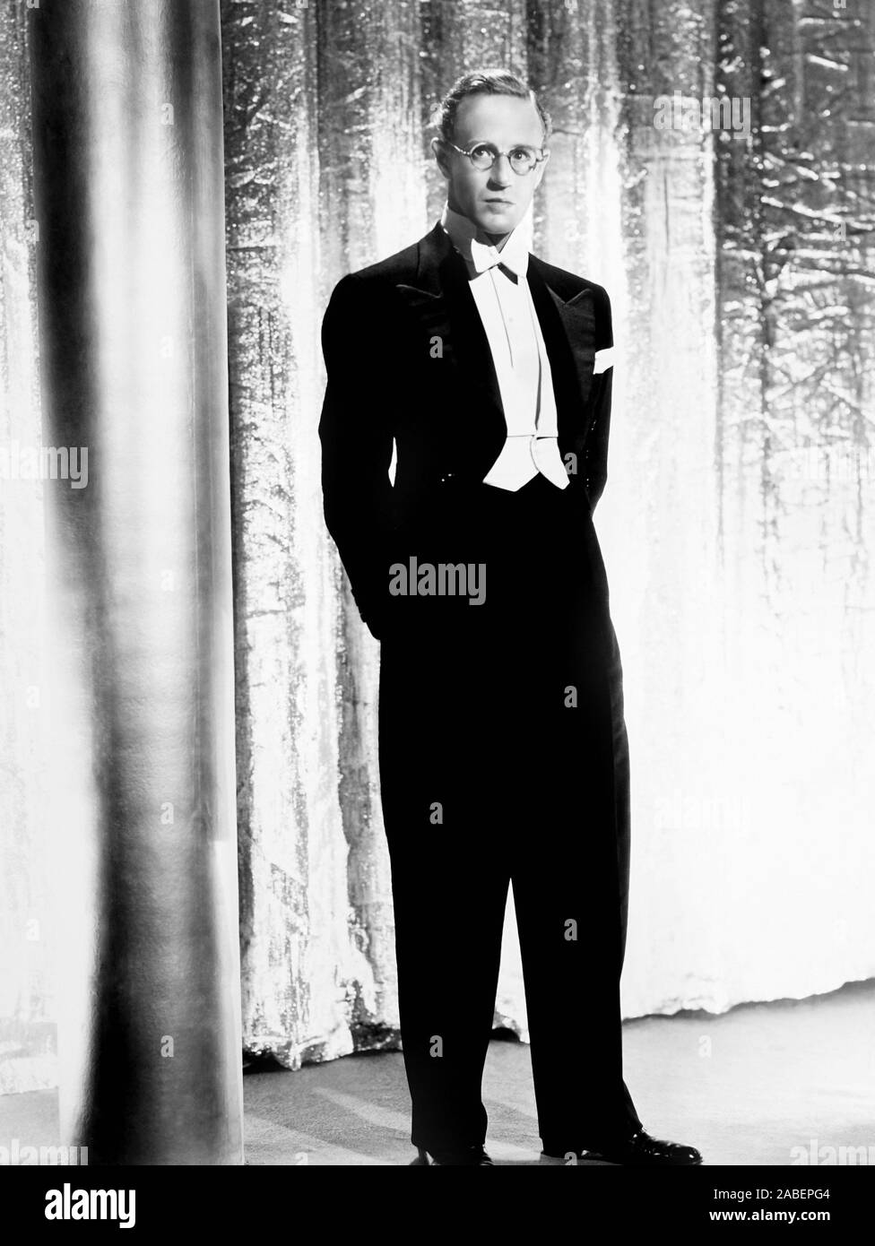 STAND-IN, Leslie Howard, 1937 Stock Photo - Alamy