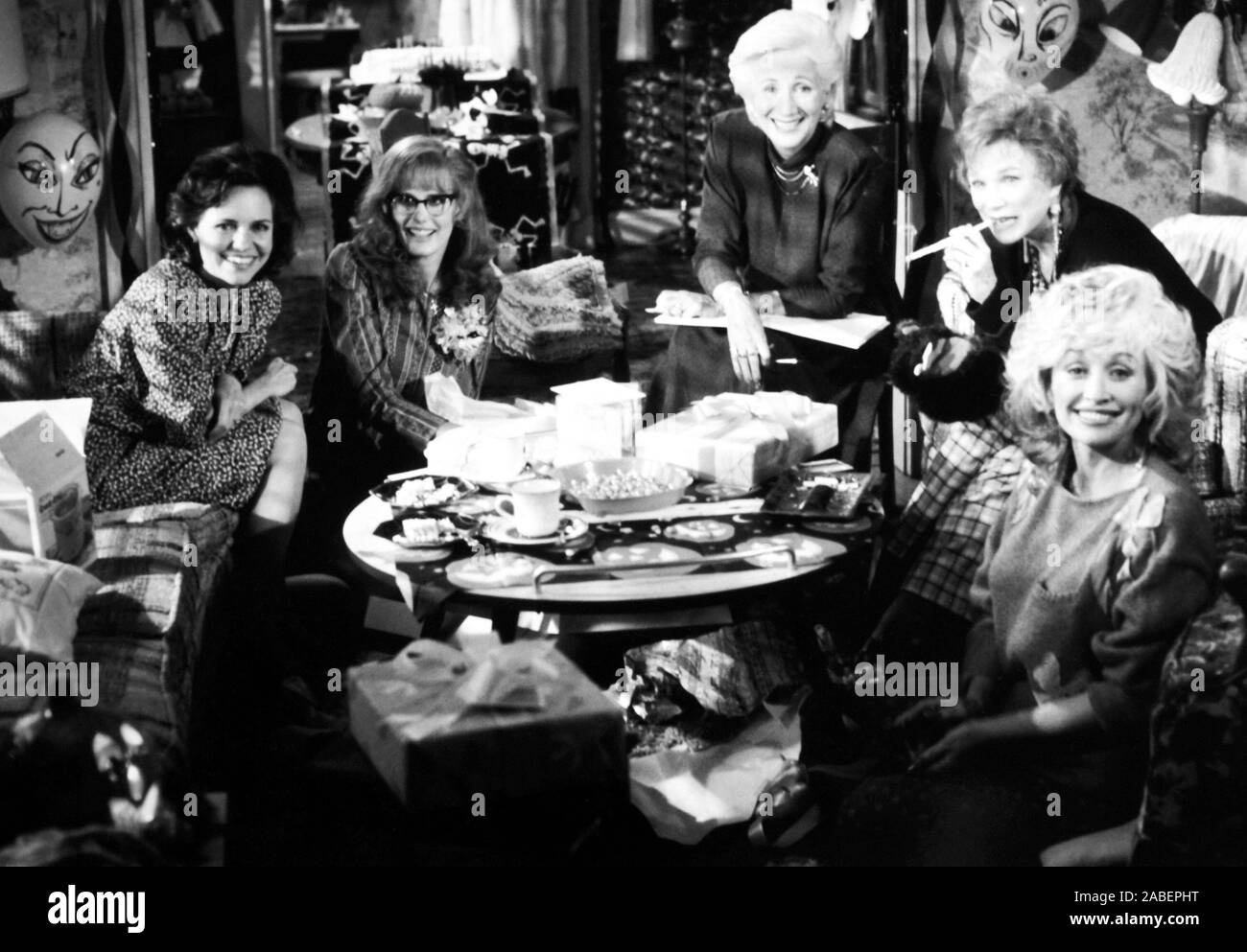 Movie With Dolly Parton And Sally Field at Cameron Ledbetter blog