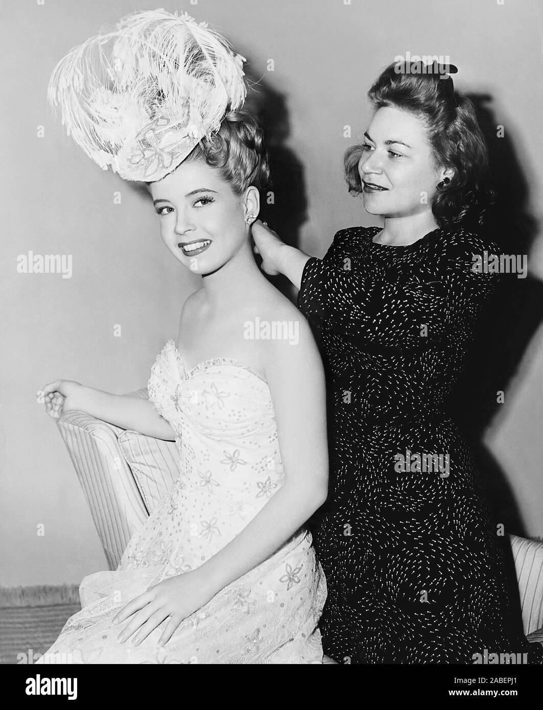 STEP LIVELY, Gloria DeHaven (left) on set, 1944 Stock Photo - Alamy