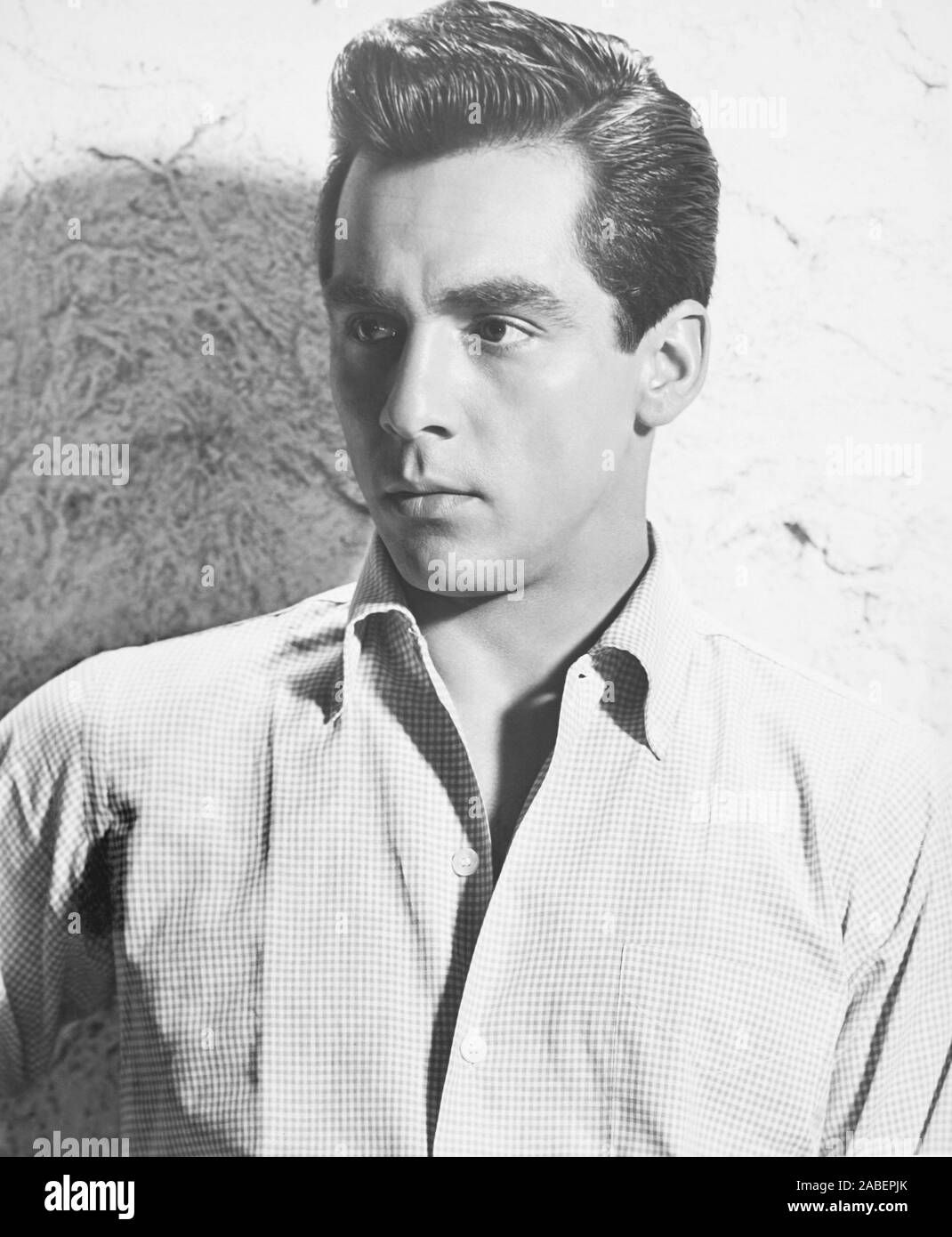 THE STEEL JUNGLE, Perry Lopez, 1956 Stock Photo - Alamy