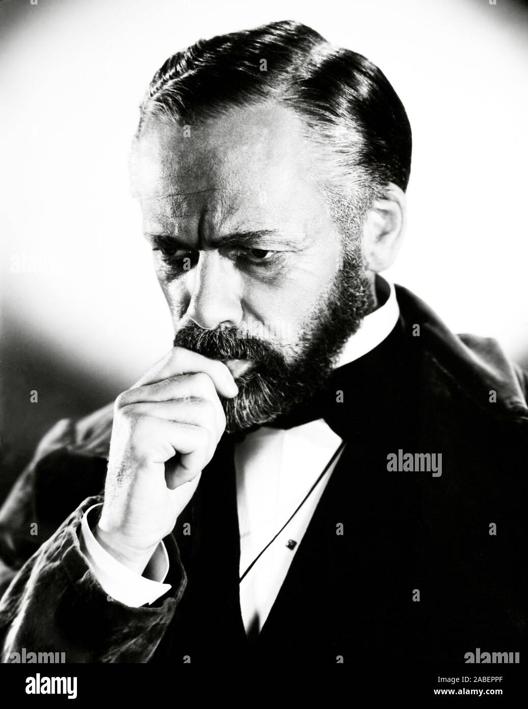 THE STORY OF LOUIS PASTEUR, Paul Muni, 1936 Stock Photo - Alamy