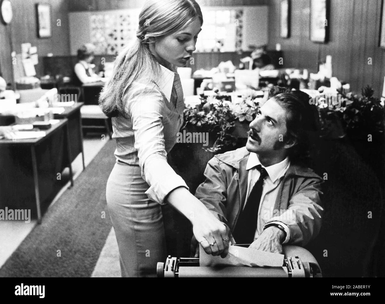 STRAIGHT TIME, from left: Theresa Russell, Dustin Hoffman, 1978 ...