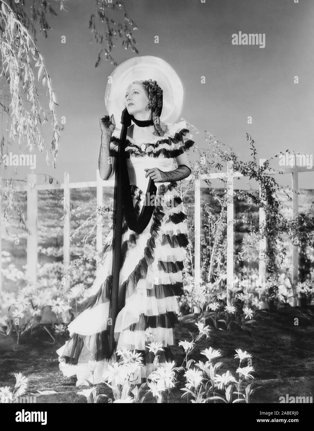 SWEET ADELINE, Irene Dunne, 1934 Stock Photo - Alamy