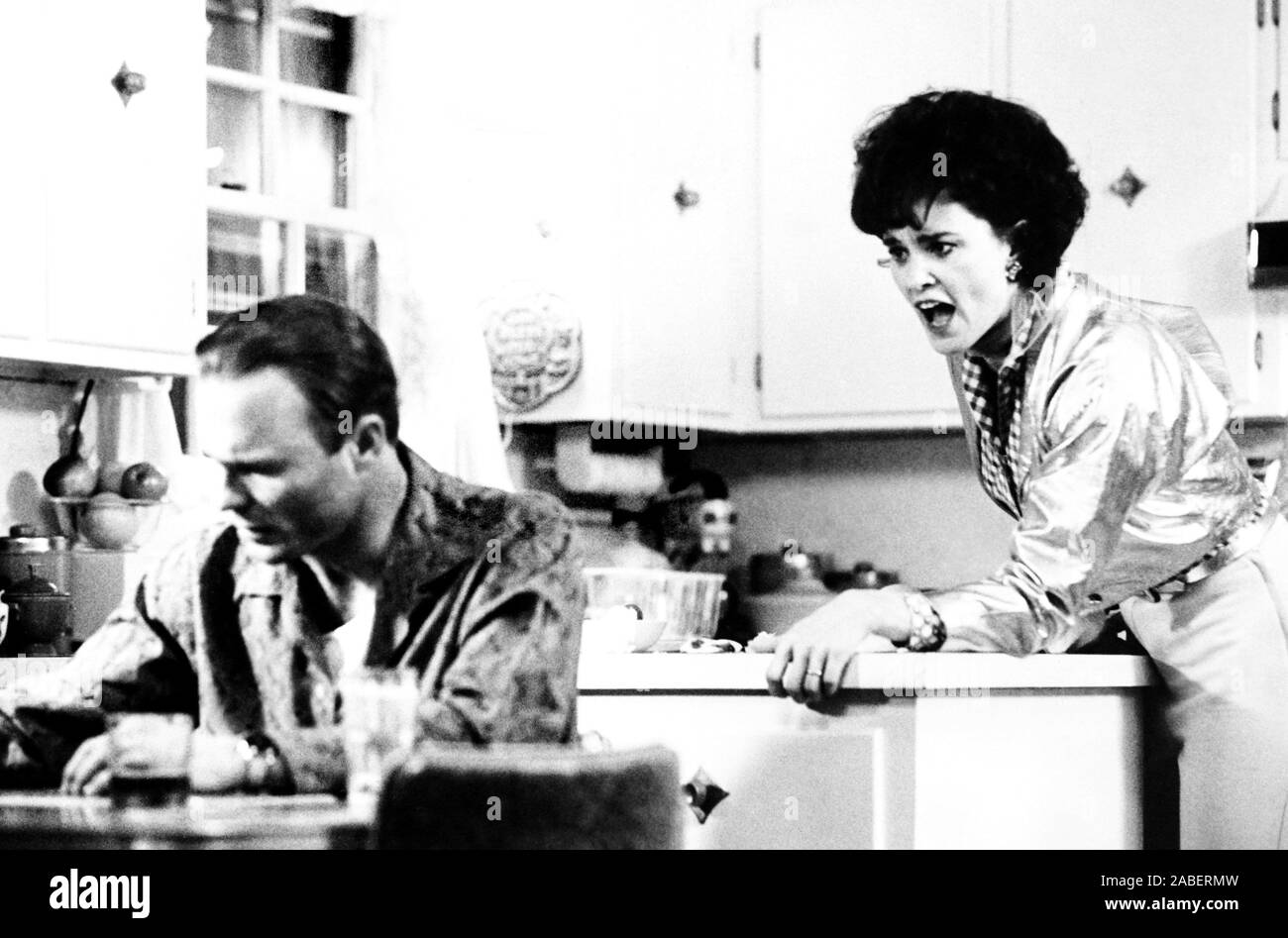 SWEET DREAMS, from left, Ed Harris, Jessica Lange as Patsy Cline, 1985 ...