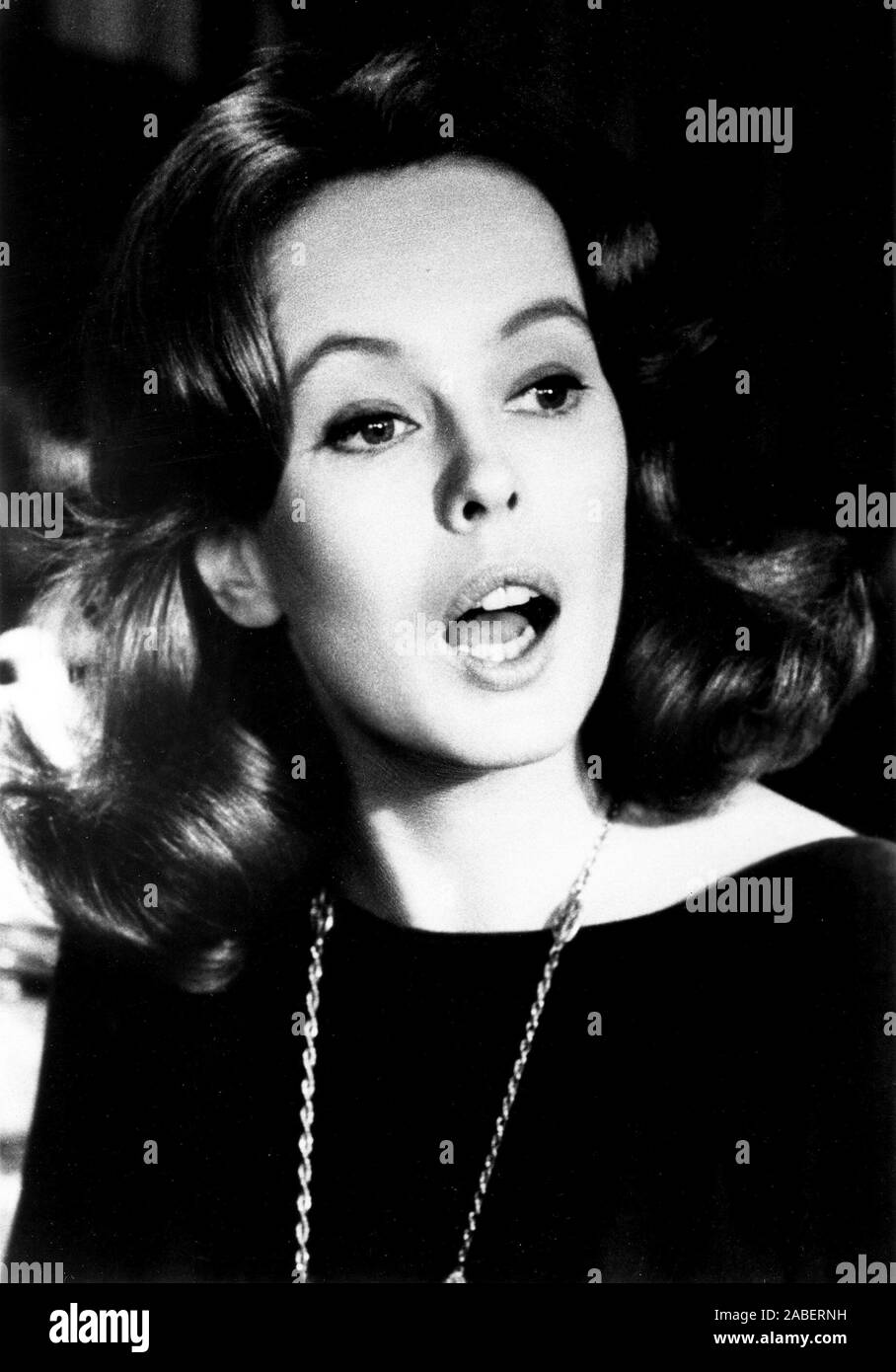 SWEET NOVEMBER, Sandy Dennis, 1968 Stock Photo - Alamy