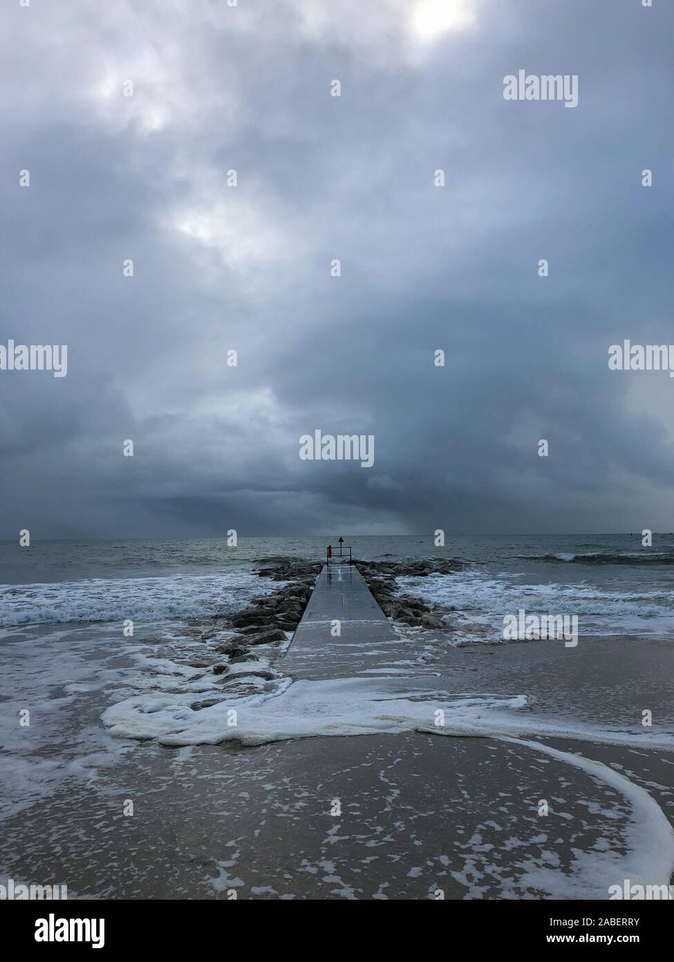 High tide swirling around hi-res stock photography and images - Alamy