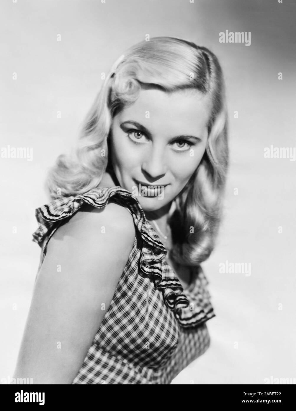 TALL HEADLINES, (aka THE FRIGHTENED BRIDE), Mai Zetterling, 1952 Stock ...