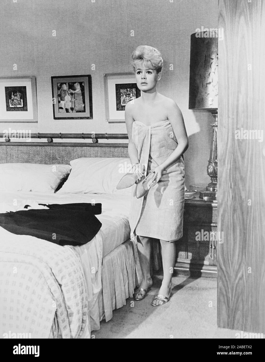 THAT FUNNY FEELING, Sandra Dee, 1965 Stock Photo - Alamy