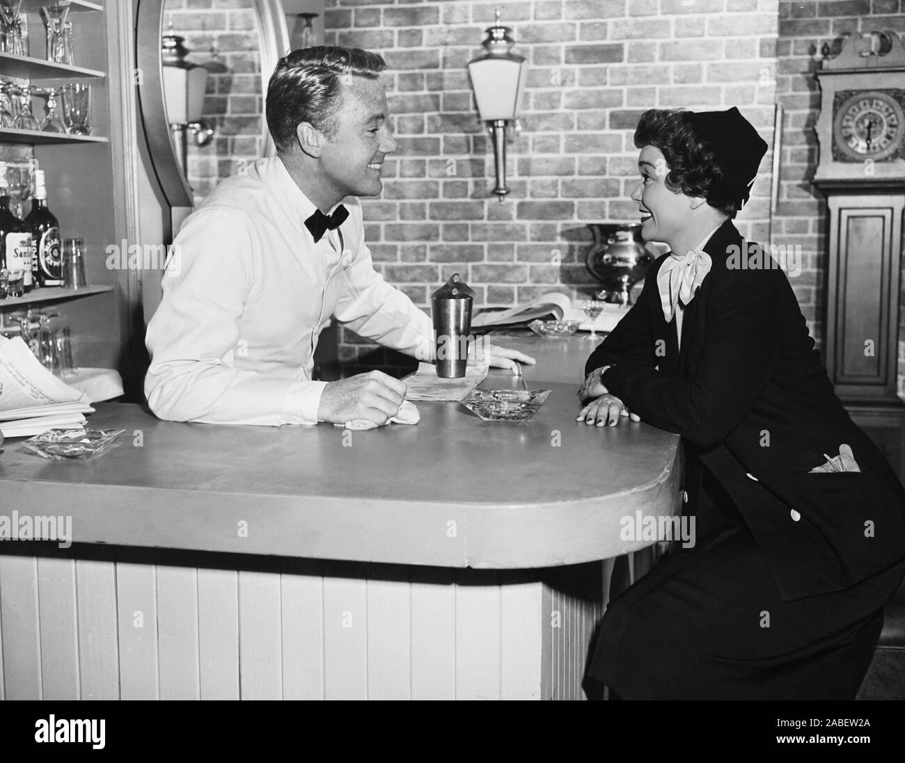 THREE GUYS NAMED MIKE, from left: Van Johnson, Jane Wyman, 1951 Stock ...