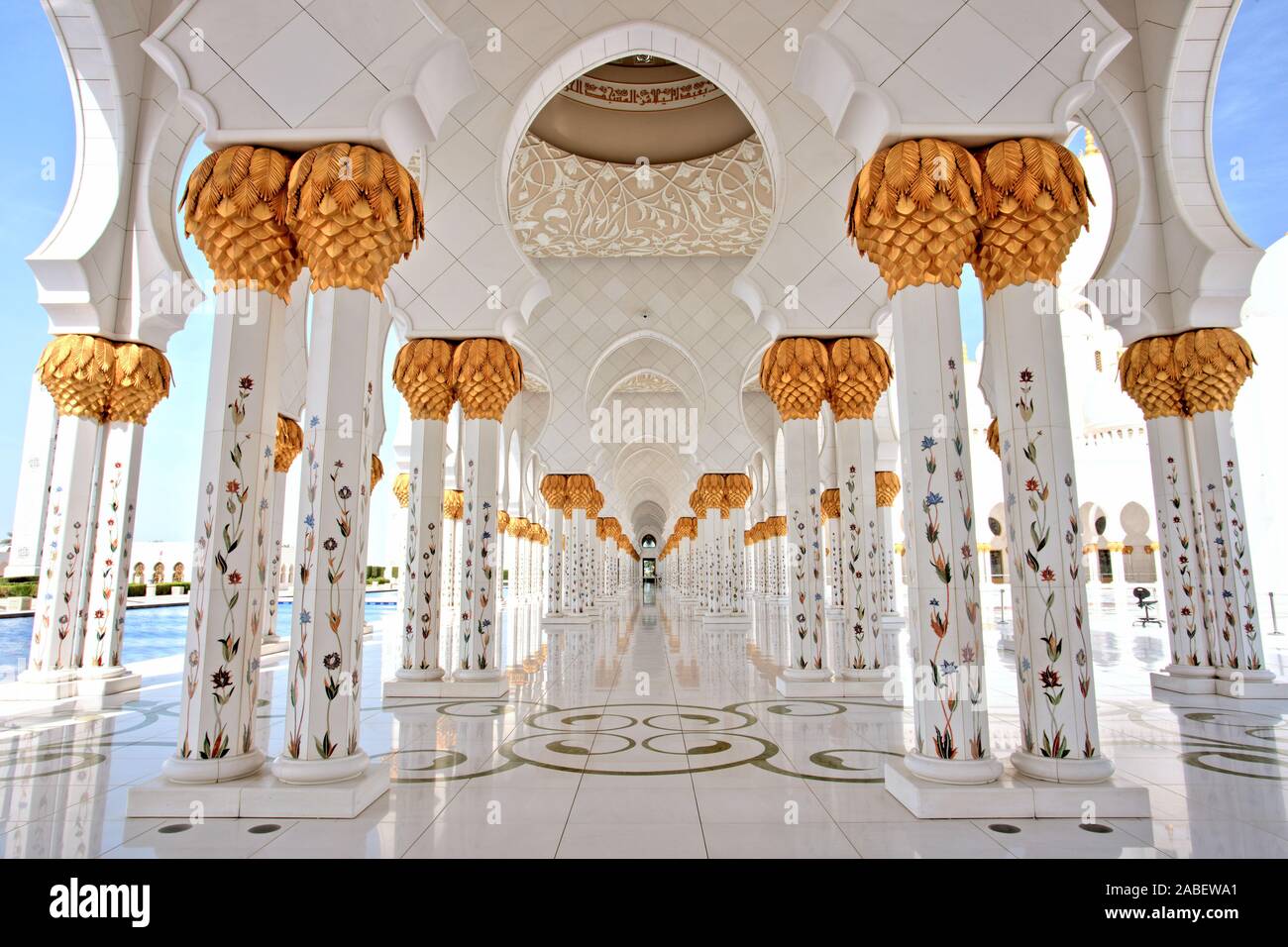 Keywords: mosque, abu, dhabi, grand, sheikh, zayed, muslim, arab ...