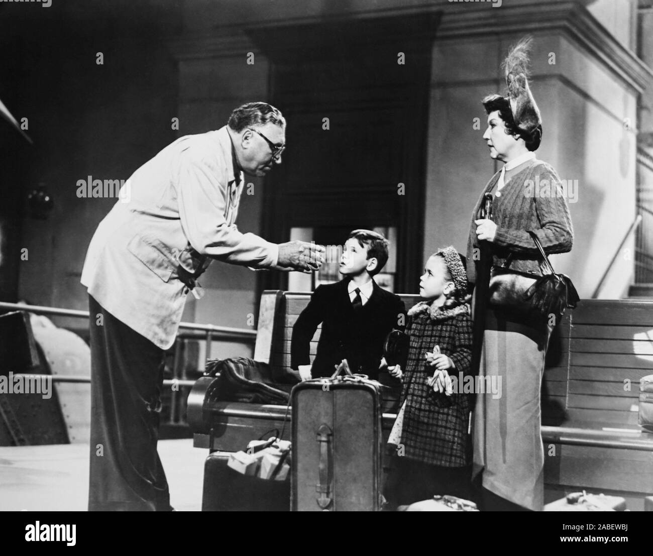 THERE'S NO BUSINESS LIKE SHOW BUSINESS, from left: director Walter Lang ...
