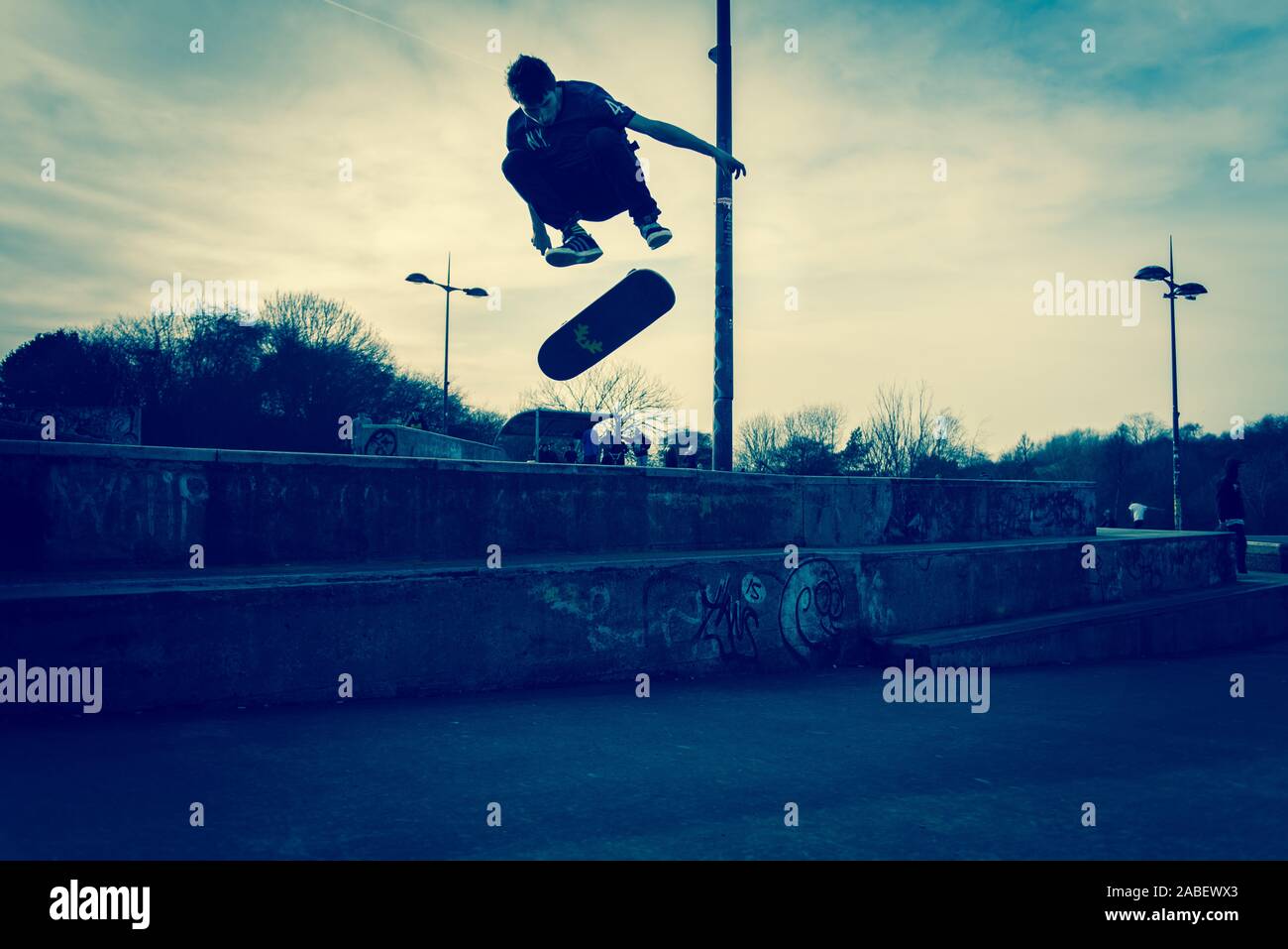 Skateboard ollie steps hi-res stock photography and images - Alamy