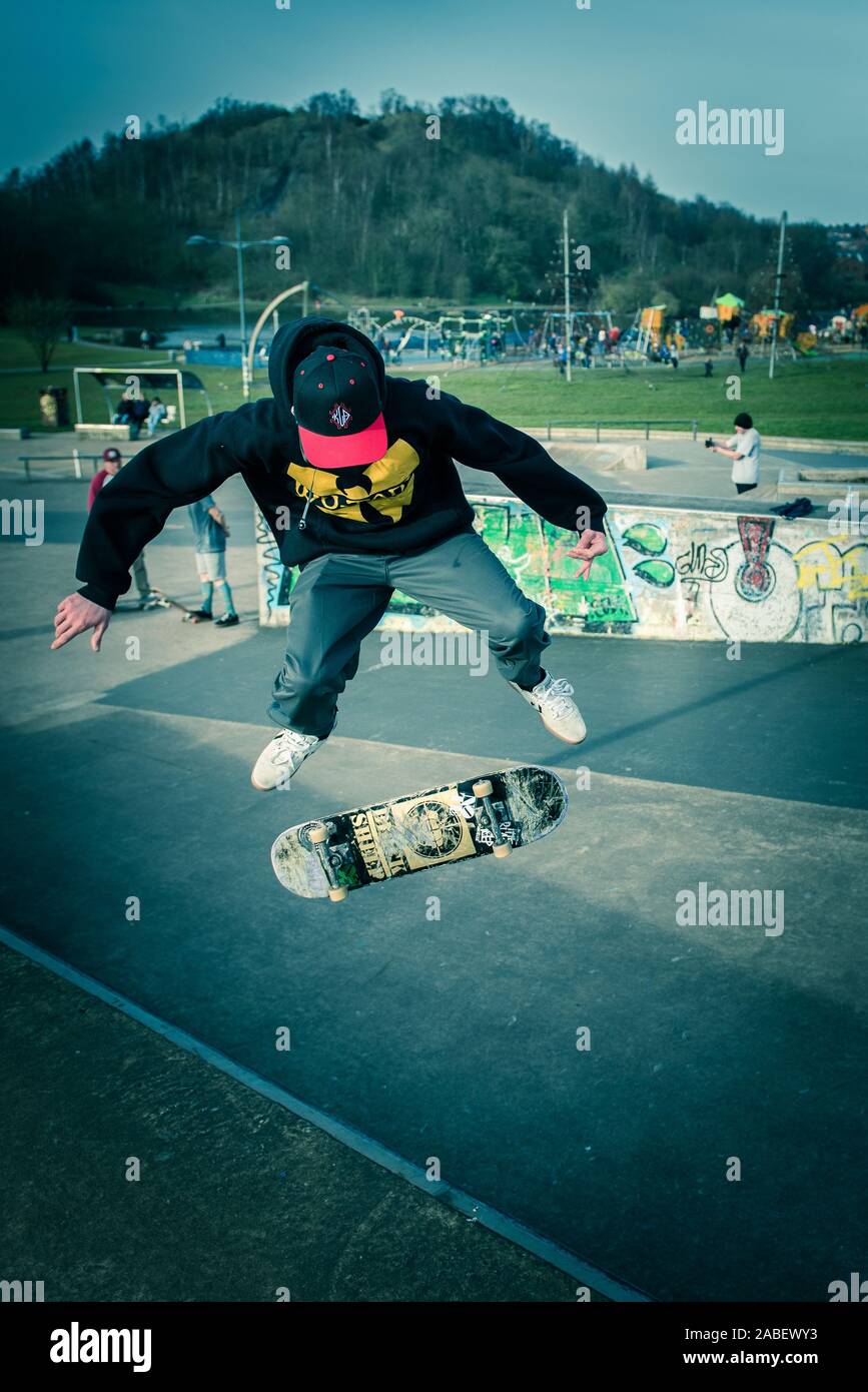Skateboard ollie steps hi-res stock photography and images - Alamy