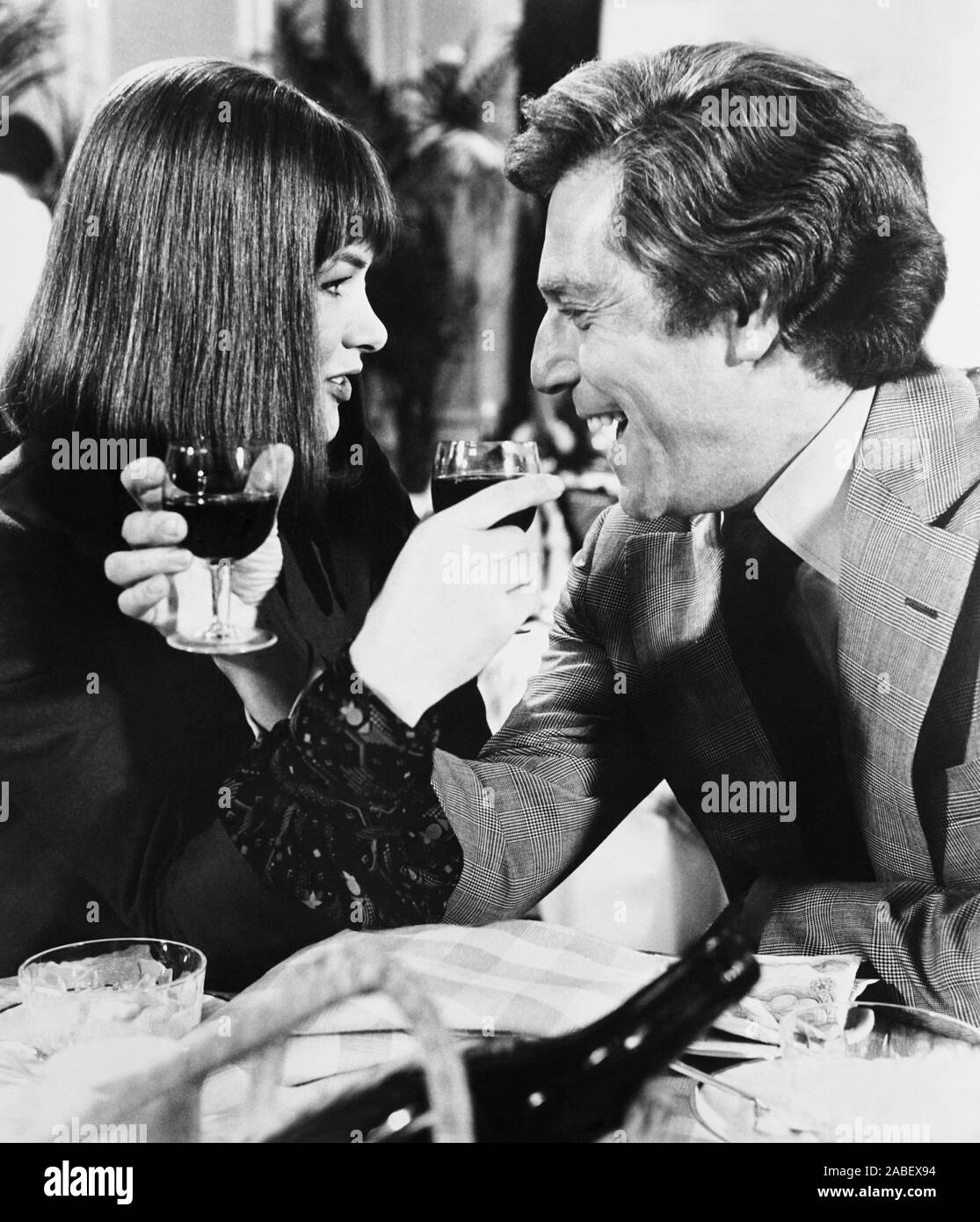 A TOUCH OF CLASS, from left: Glenda Jackson, George Segal, 1973 Stock ...