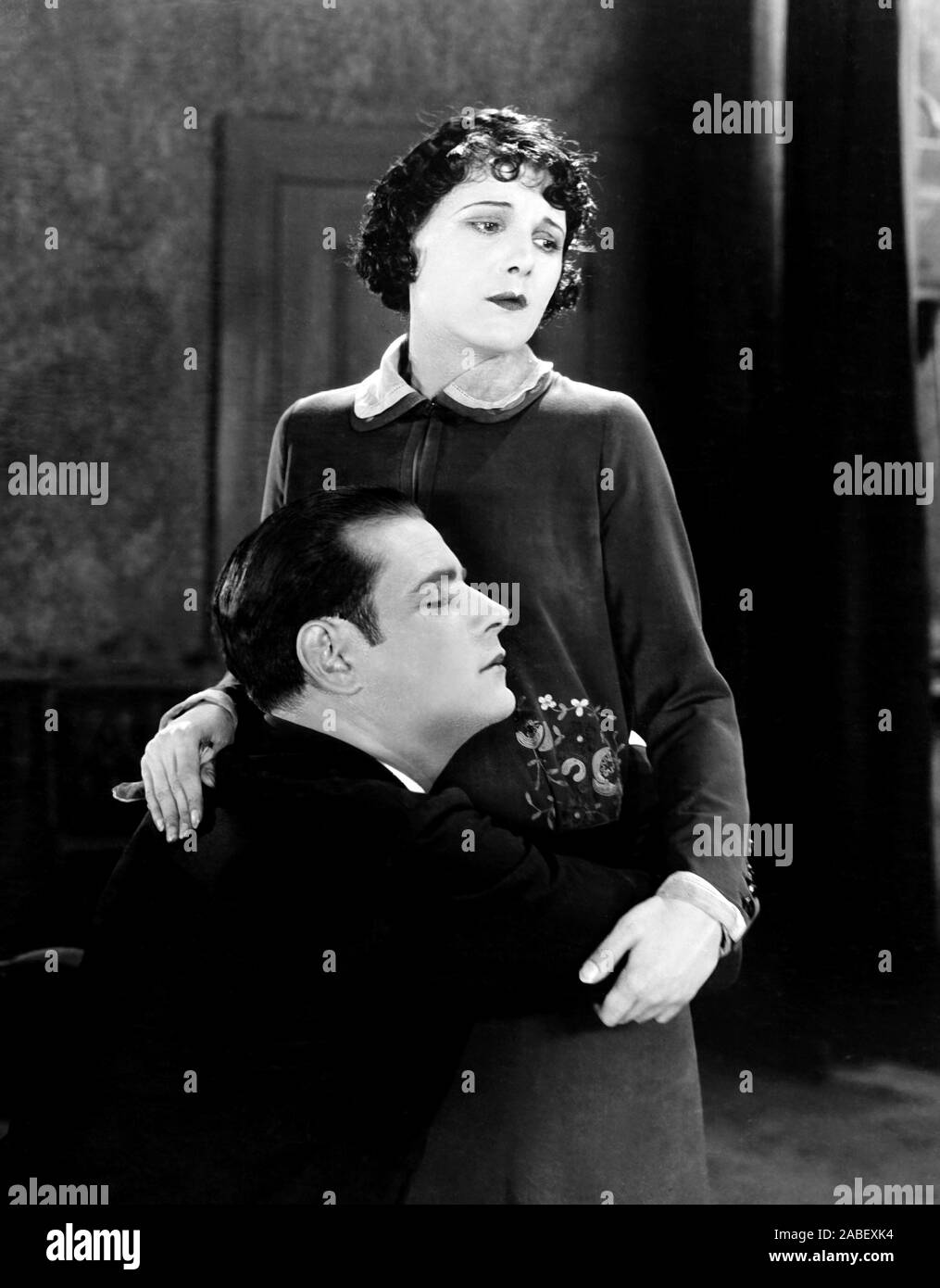 TRIUMPH, Victor Varconi, embracing Leatrice Joy, 1924 Stock Photo - Alamy