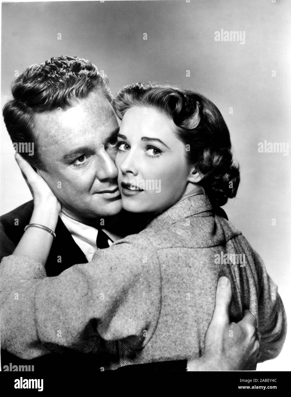 23 PACES TO BAKER STREET, from left, Van Johnson, Vera Miles, 1956 ...