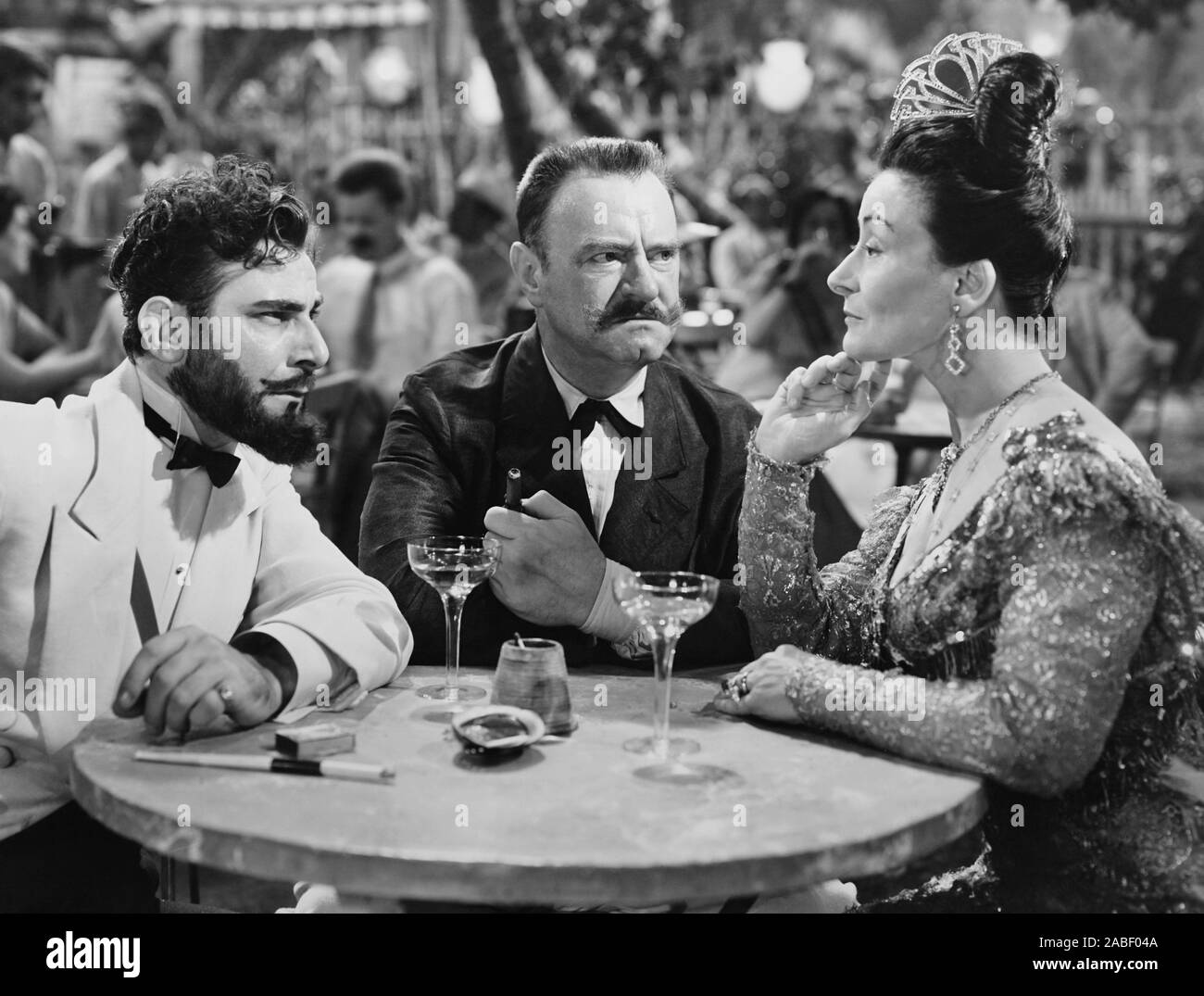 VICTORY, from left: Fritz Feld, Sig Ruman, Rafaela Ottiano, 1940 Stock ...