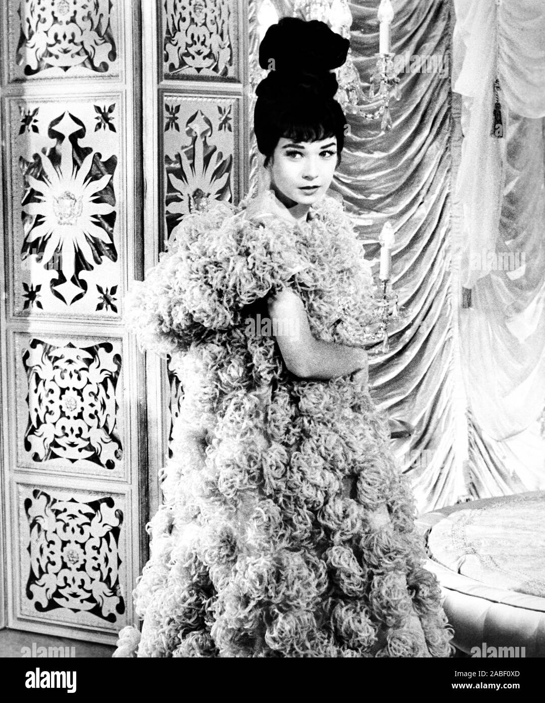 WHAT A WAY TO GO!, Shirley MacLaine, 1963. TM & copyright ©20th Century ...