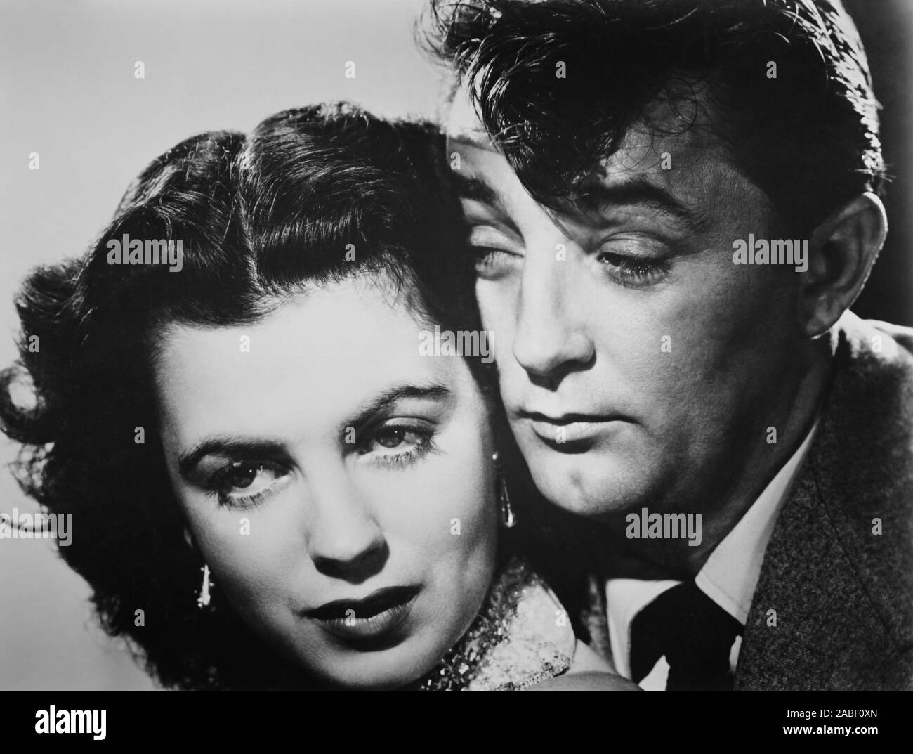 WHERE DANGER LIVES, from left: Faith Domergue, Robert Mitchum, 1950 ...