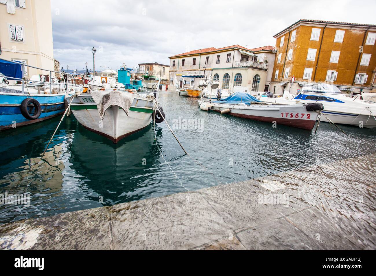 Exceptional high water phenomenon in November, due to climate change ...