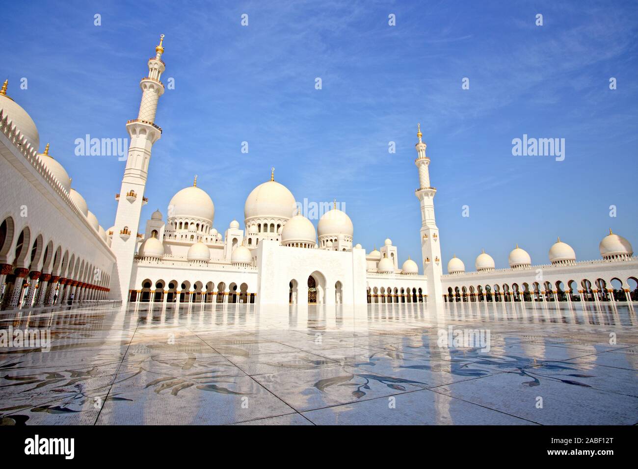 Keywords: mosque, abu, dhabi, grand, sheikh, zayed, muslim, arab ...