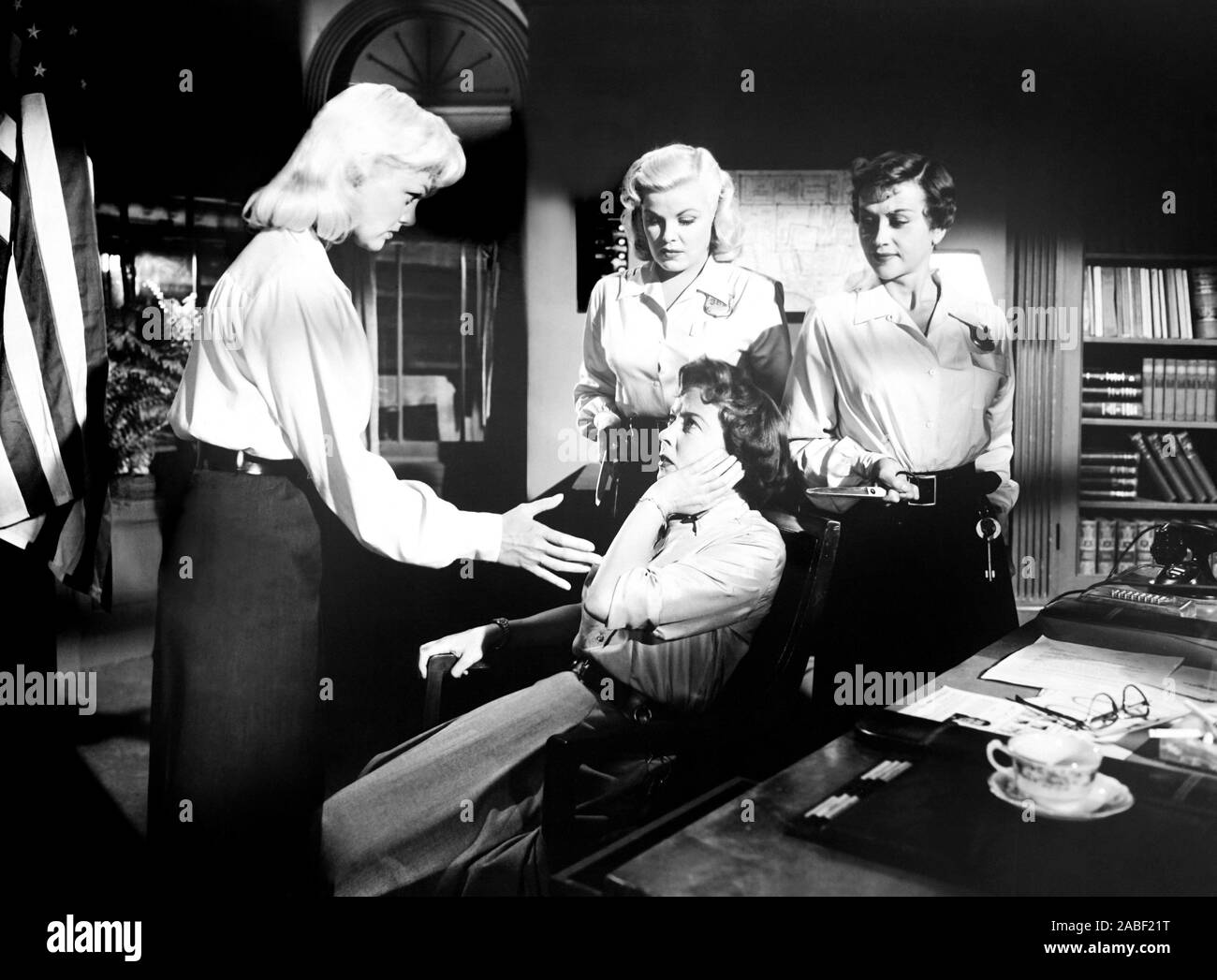 WOMEN'S PRISON, from left, Jan Sterling, Ida Lupino, Cleo Moore, Vivan ...