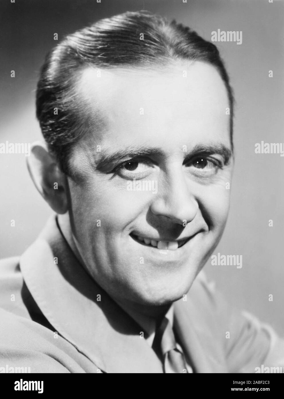 YOKEL BOY, Eddie Foy Jr. 1942 Stock Photo - Alamy